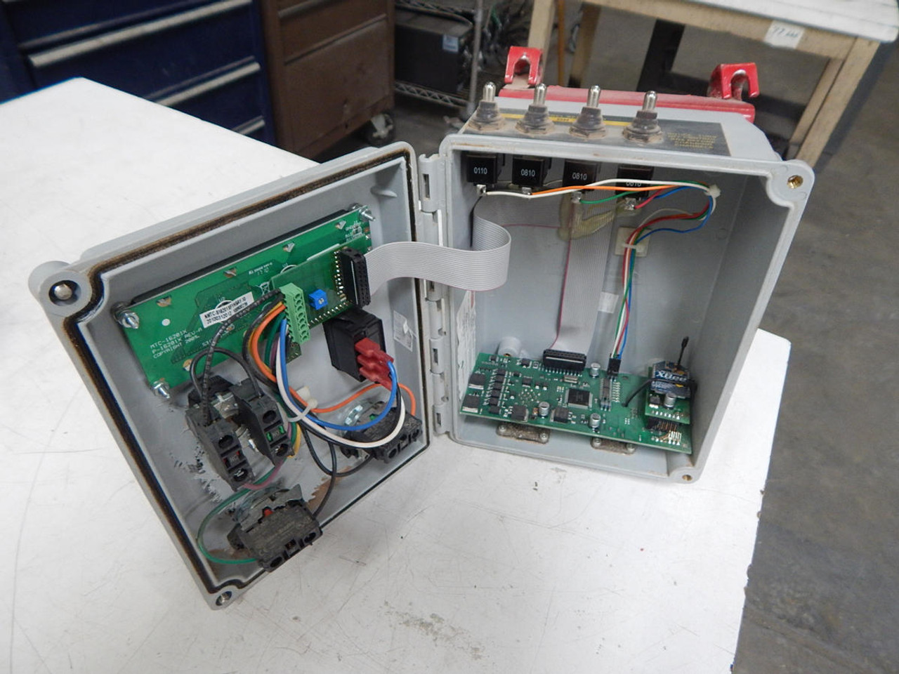 GRAY WPLS-180W WIRELESS PORTABLE LIFT SYSTEM - Buy Today